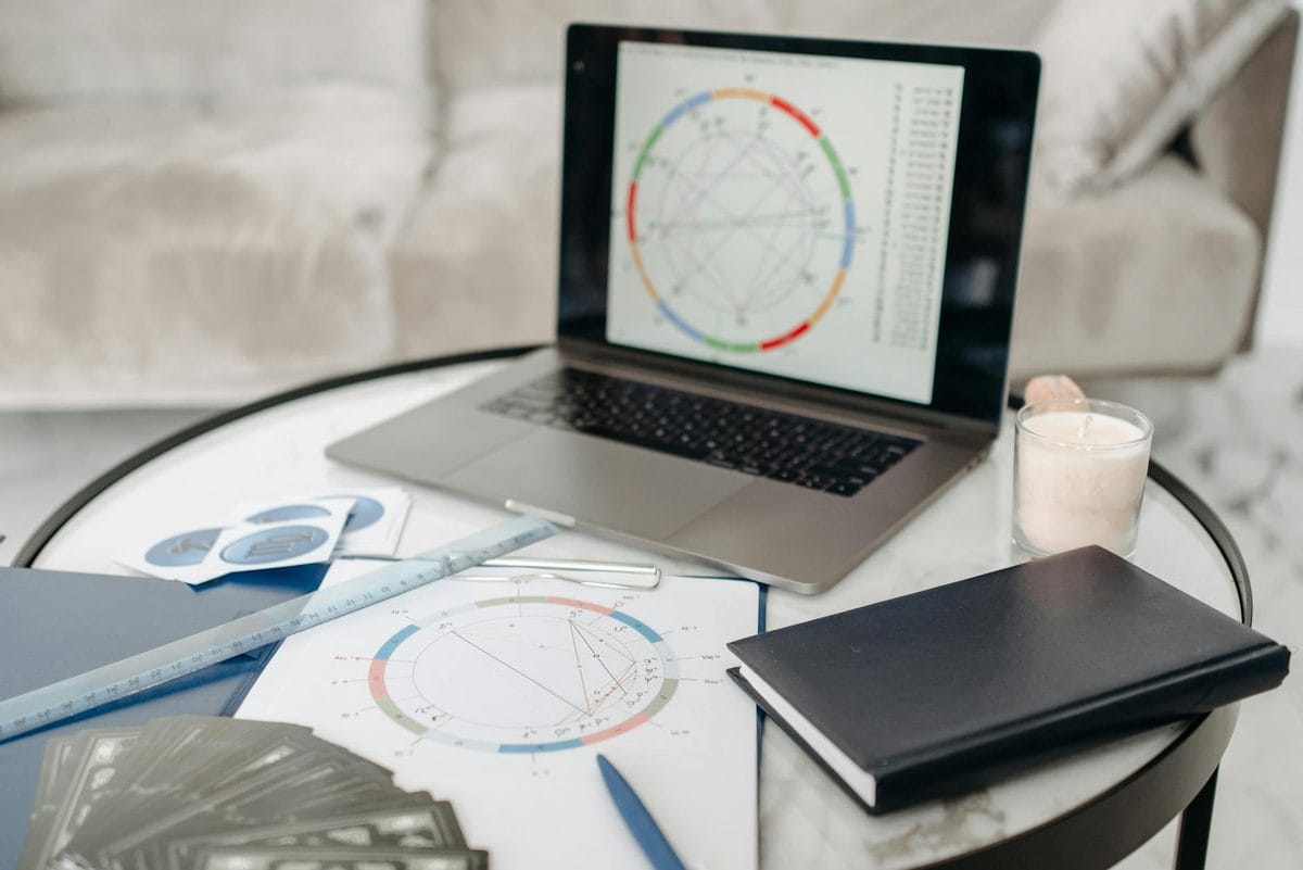 How to Learn Astrology: 10 Beginner Tips That Work